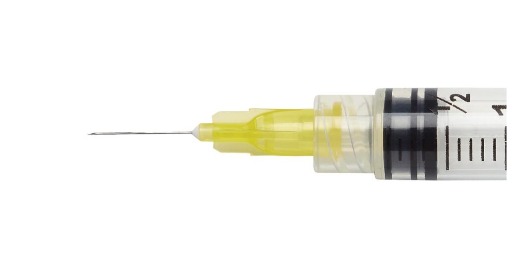Medline 30g x 1/2" Hypodermic Needles - Box of 100 - Medical Sales Supply
